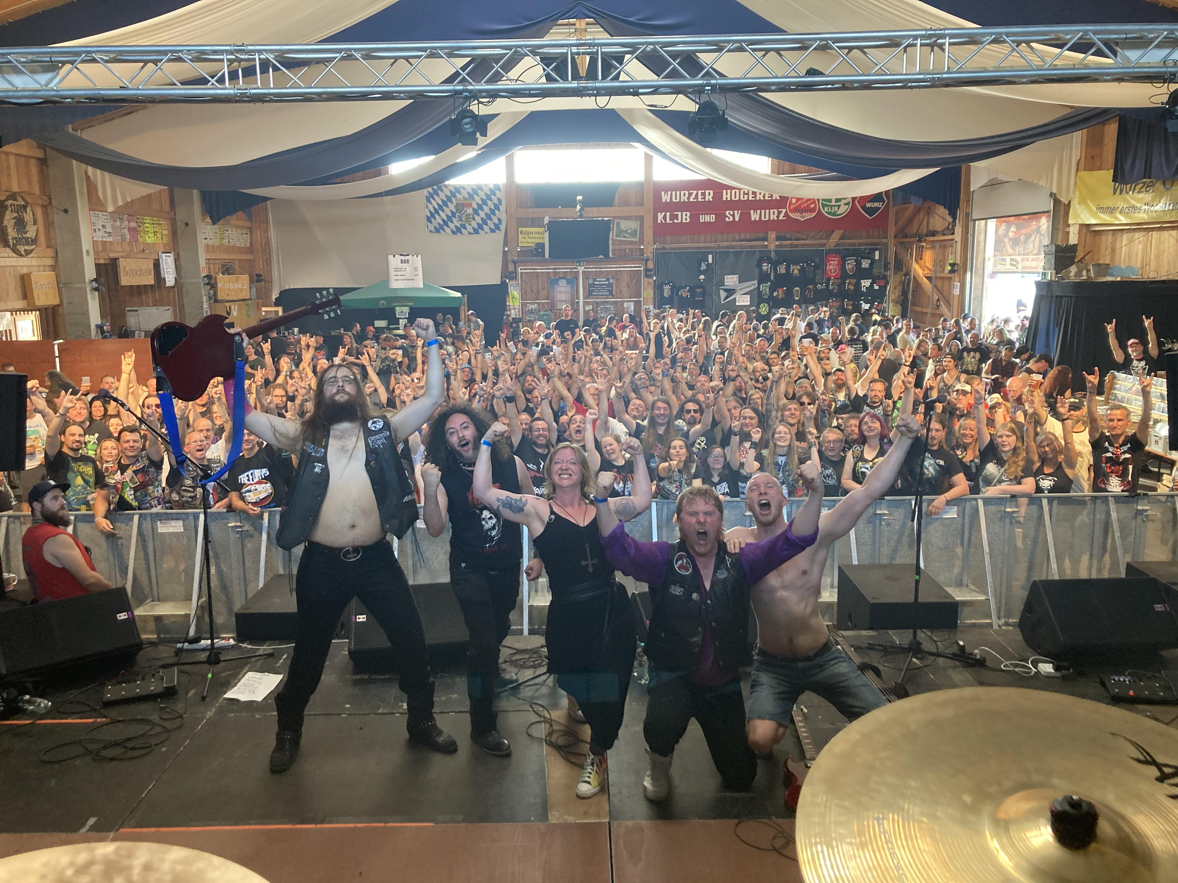 FEATURED INTERVIEW: COLLIN WOLF OF SMOULDER! – The Nwothm